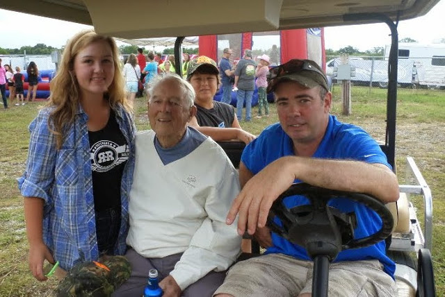 Veterans R&R | Image Galleries | 2014 Wauconda Rodeo