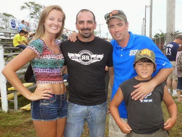 Veterans R&R | Image Galleries | 2014 Wauconda Rodeo